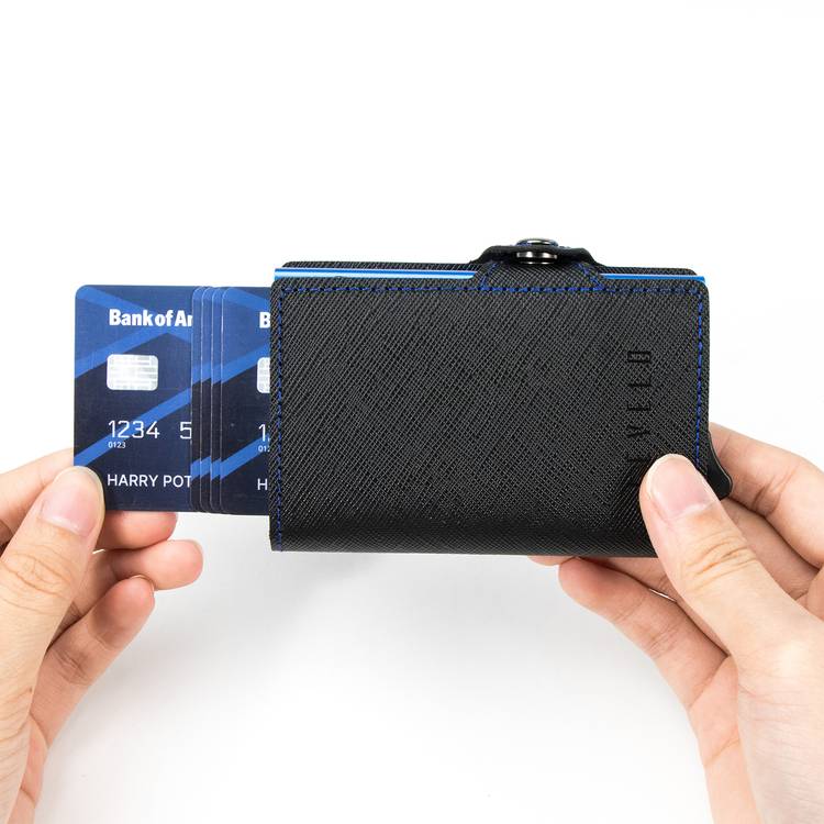 Buy Levelo Cache Genuine Leather Wallet in UAE | 8 Card Slots & Coin ...